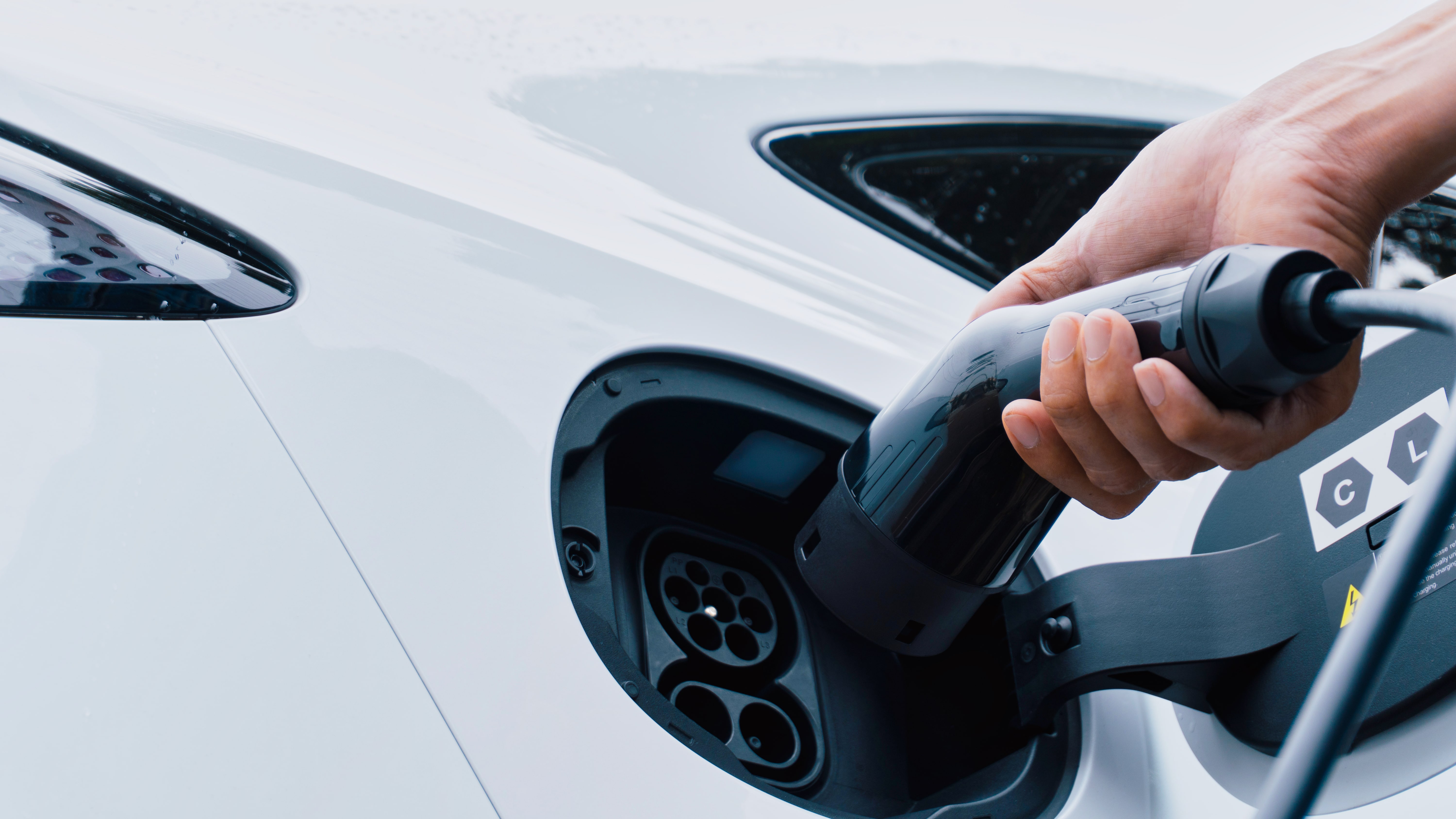 Expert en installation de bornes de recharge électriques à Châteauguay